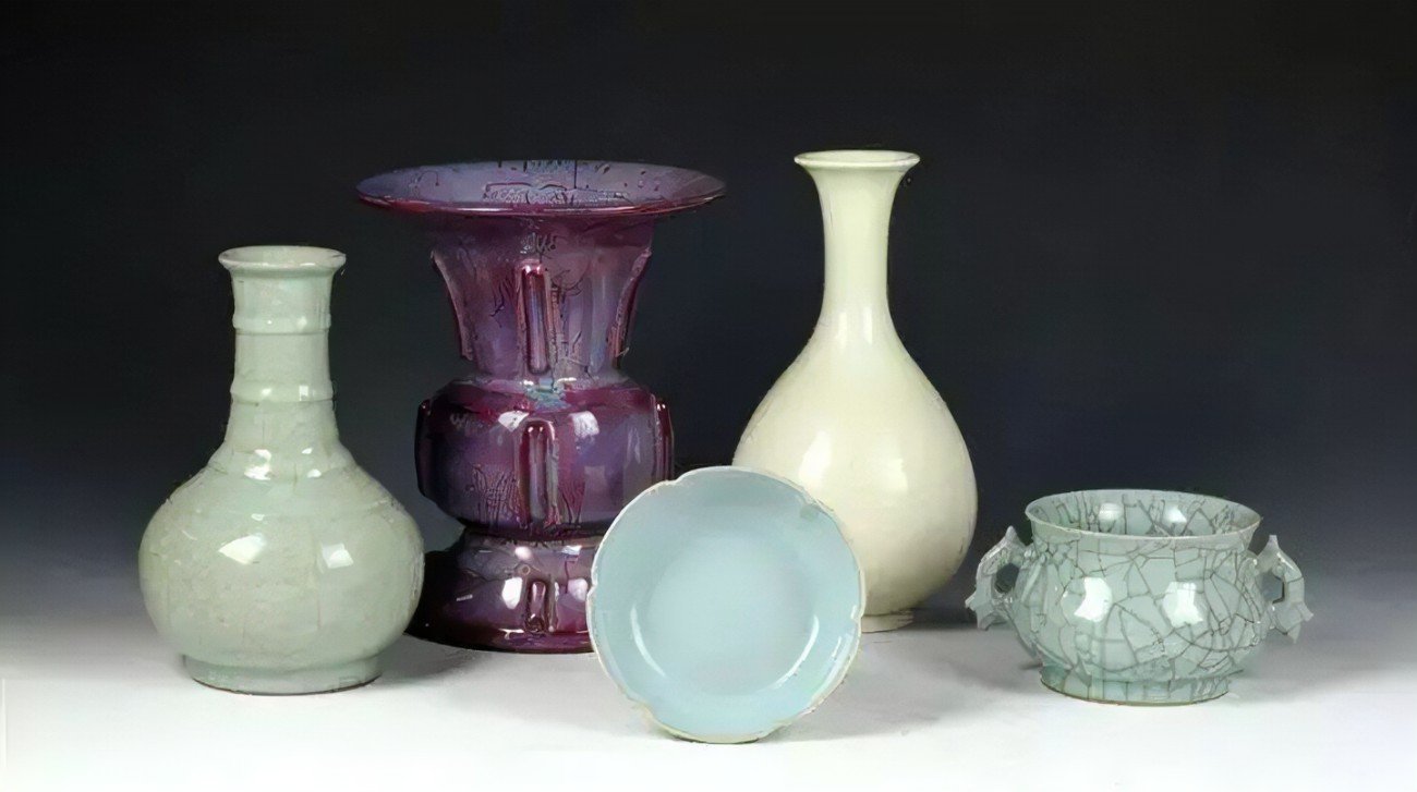 Ancient Ceramic Containers: The Artistic Beauty of Unparalleled ...